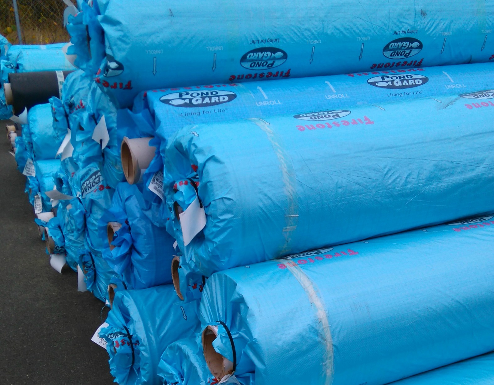 Membran EPDM Gummidukar 1mm för företag | Dammcenter - Dammprodukter ...